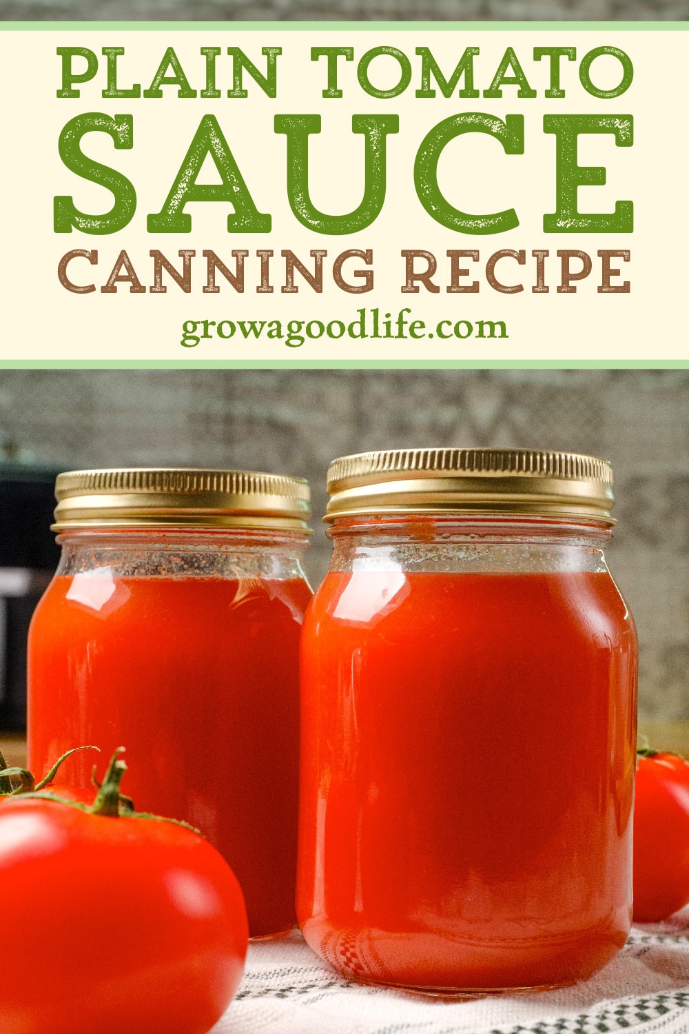 Plain Tomato Sauce: Small Batch Canning Recipe